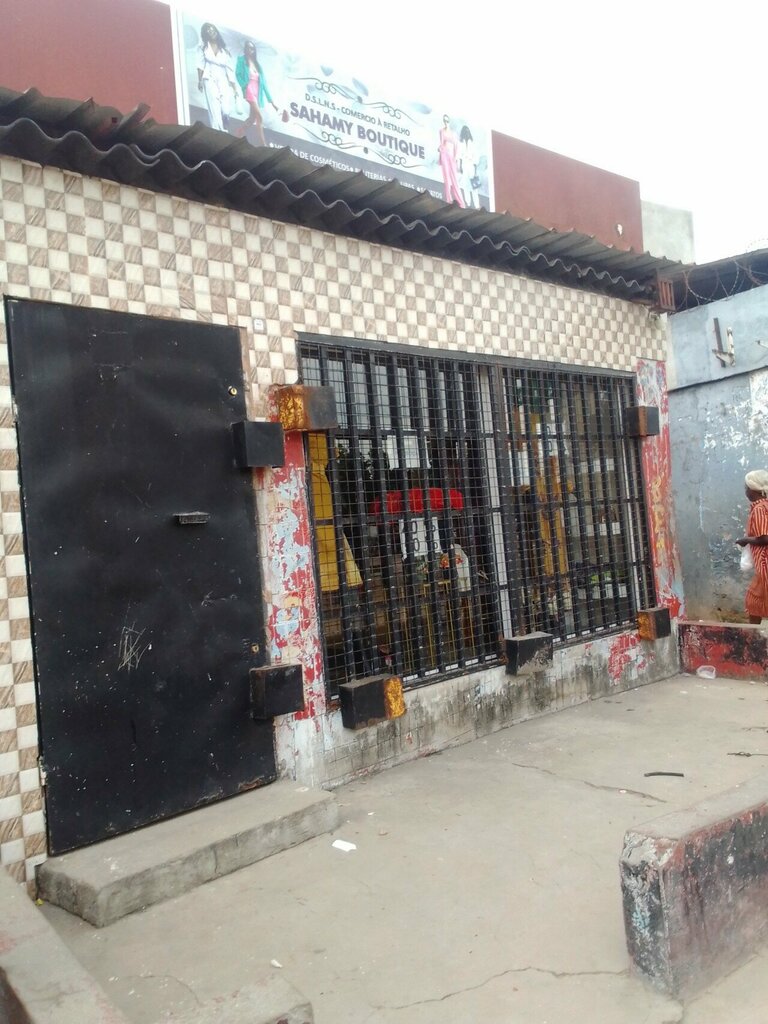 Dış giyim mağazası Boutique, Loanda, foto