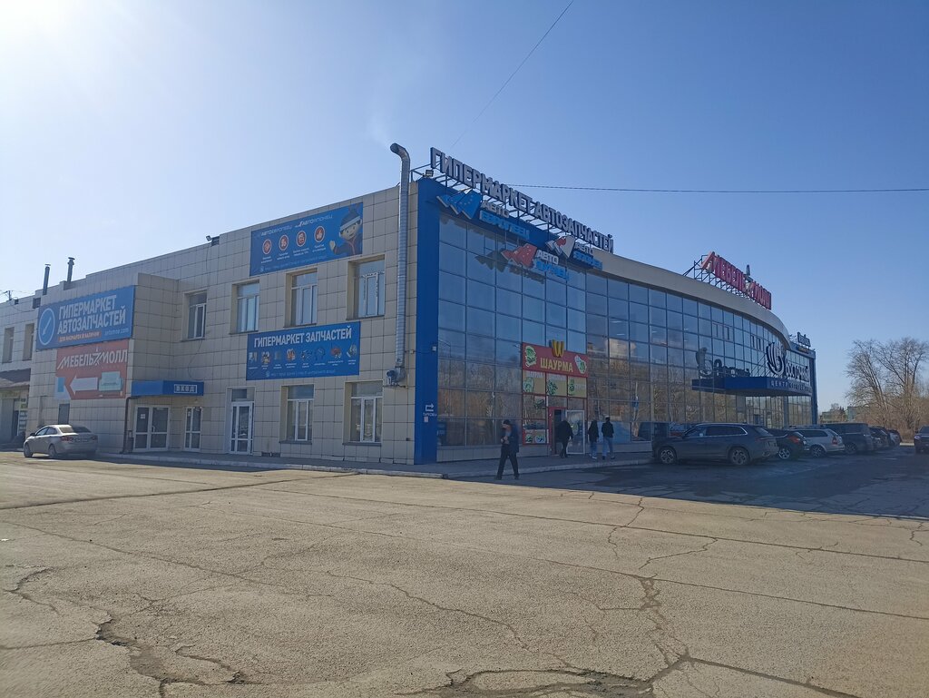 Alışveriş merkezleri Tts Vostochny, Nijni Tagil, foto