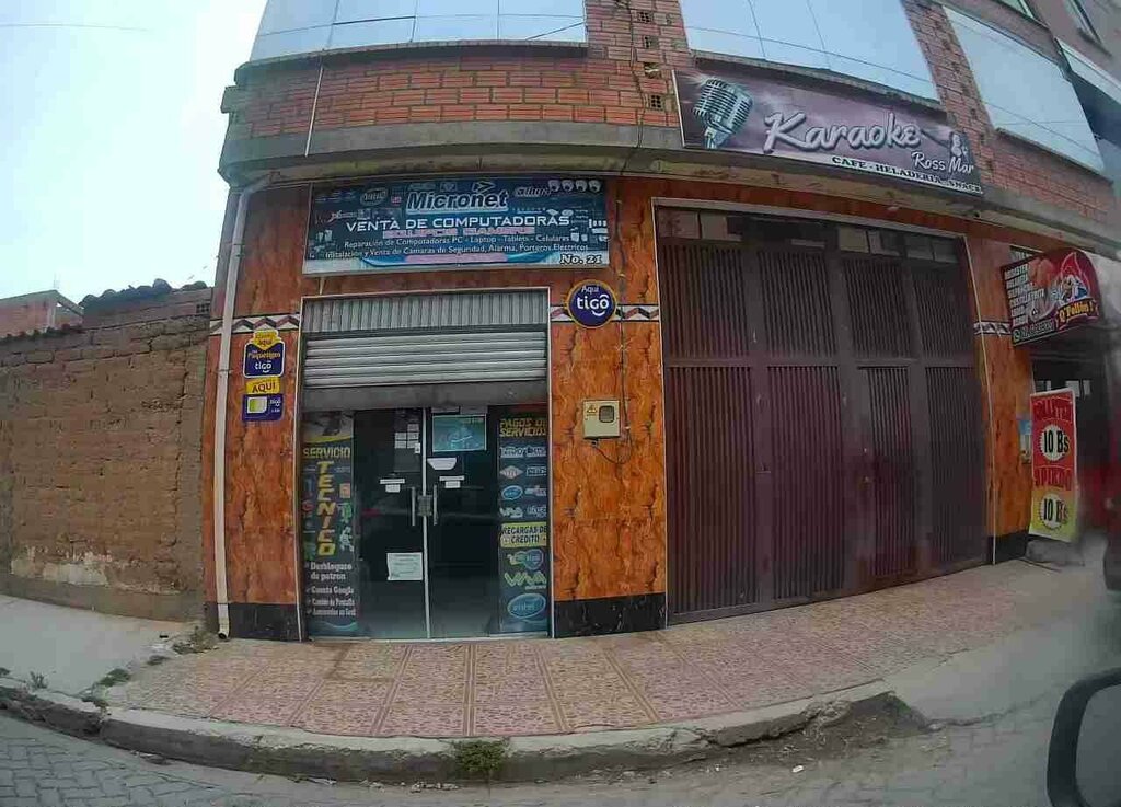 Bilgisayar mağazaları MicroNet, El Alto, foto
