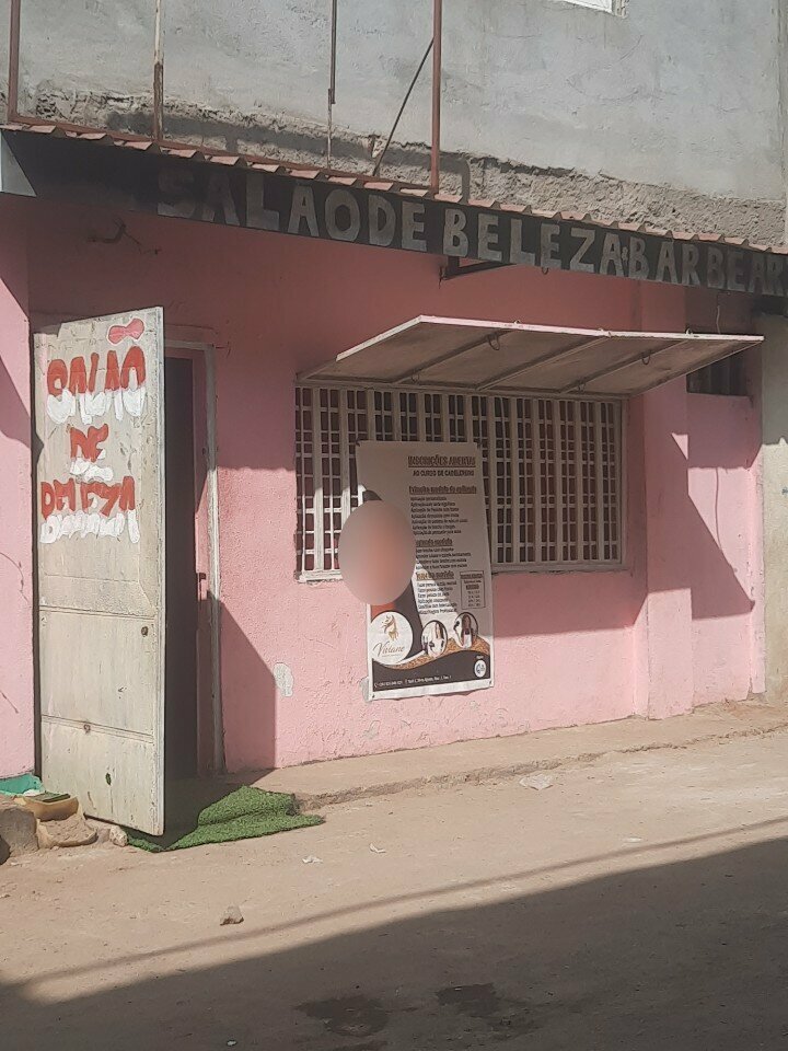 Güzellik salonu Salão de Beleza, Loanda, foto