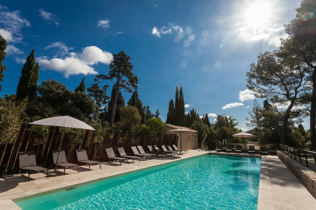 Otel Hotel Les Cabanes Dans Les Bois, , foto