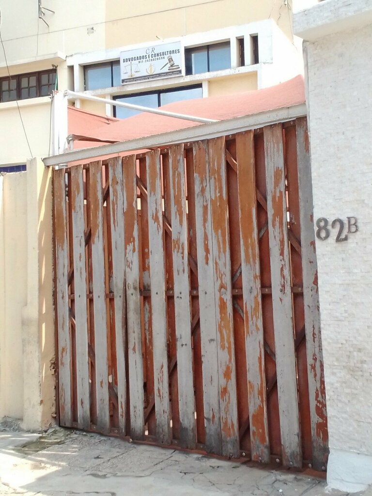 Avukatlar Escritório de Advogados, Loanda, foto