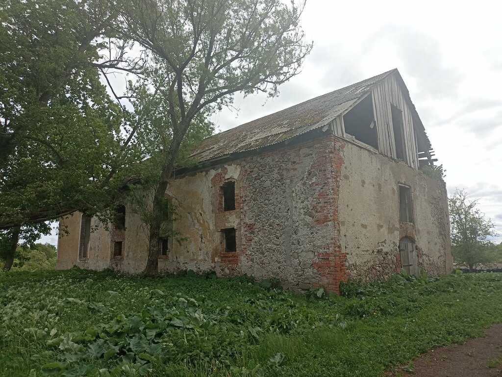 Turistik yerler Кирха Йодлаукена, Kaliningradskaya oblastı, foto