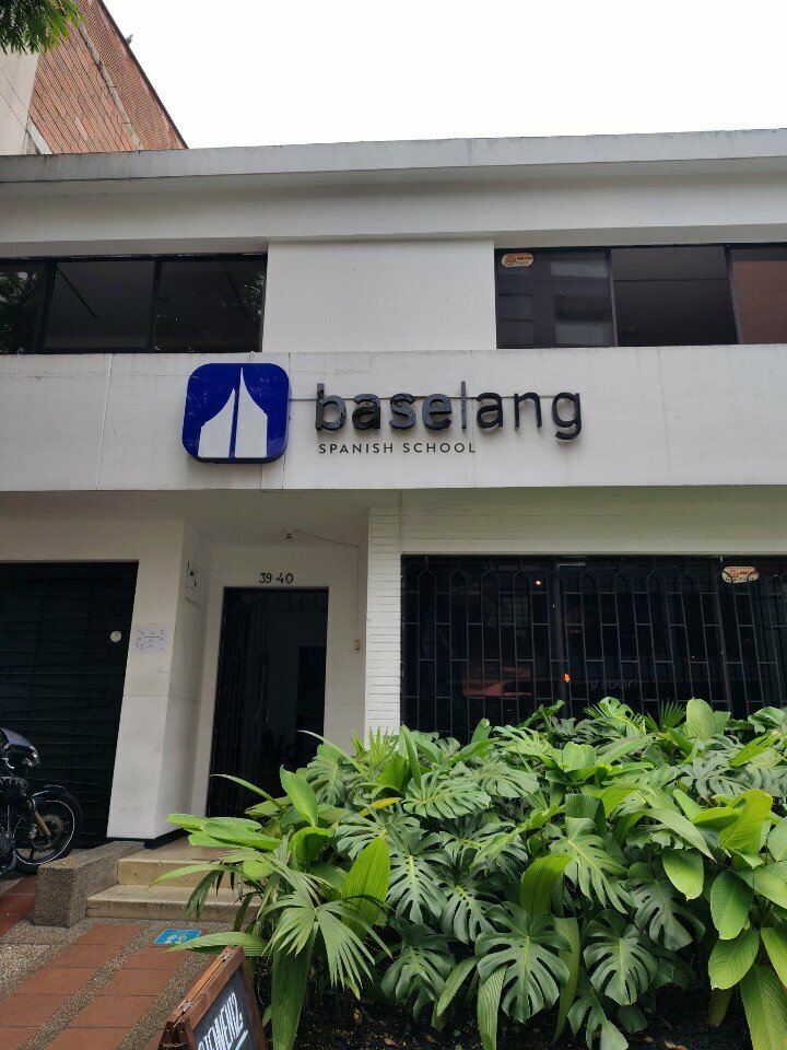 Yabancı dil kursları BaseLang, Medellin, foto