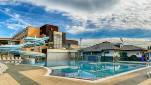 Hotel AquaCity Seasons (Poprad, Batizovce, Športová), otel  Poprad'dan