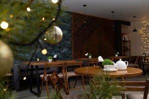 Крылья (Paraynenskaya ulitsa No:3), kafe  Chudovo'dan