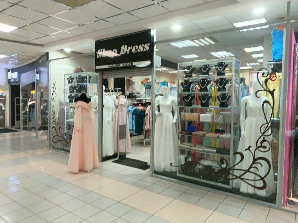 Abiye mağazaları DressShop, Ulyanovsk, foto