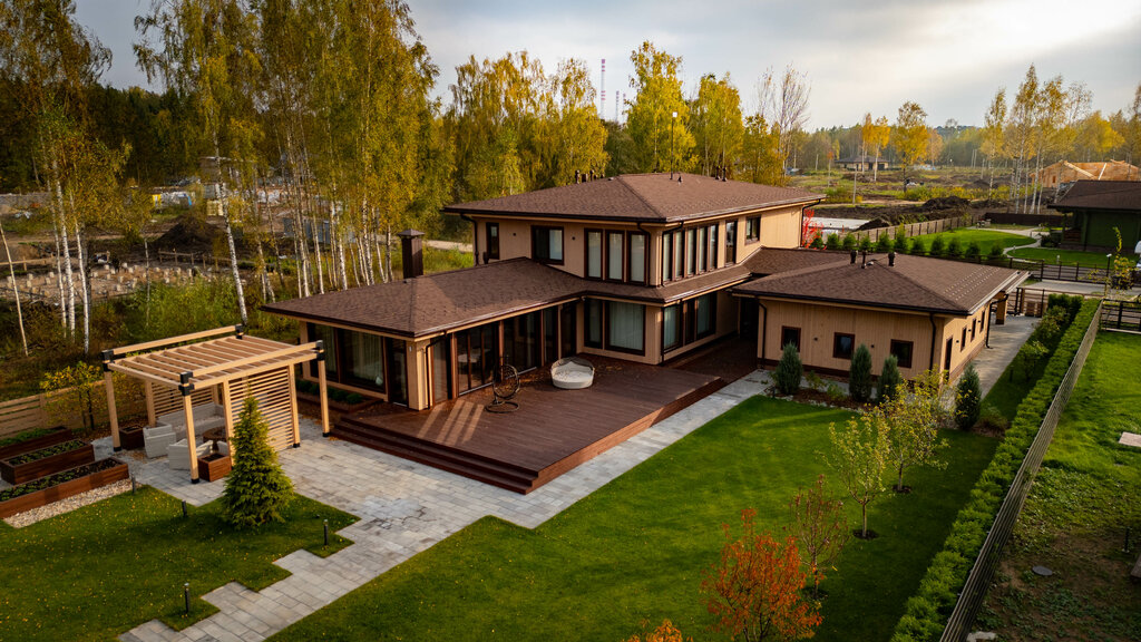 Yazlık ev inşaatı Naturi, Moskova, foto