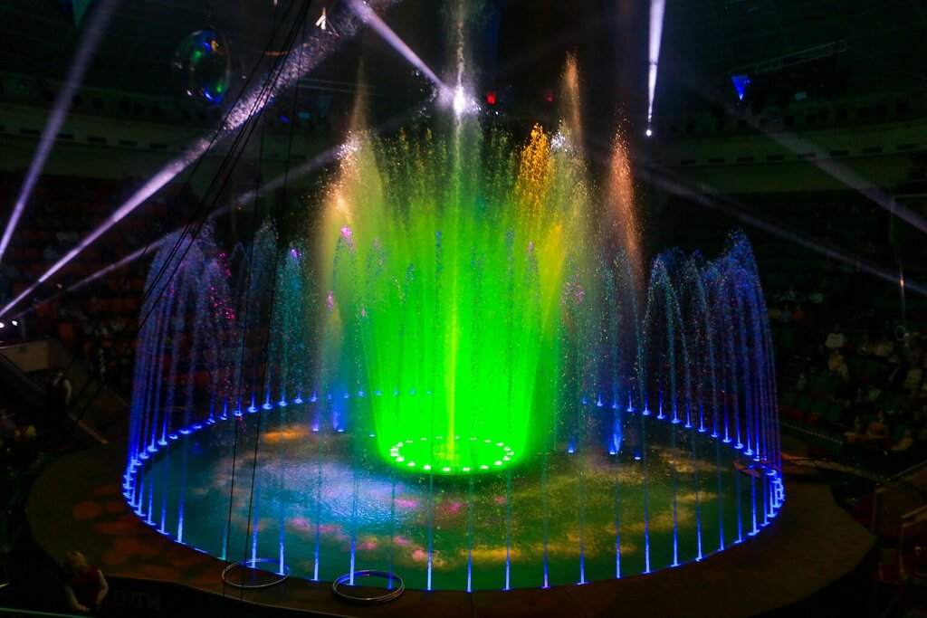 Sirkler Цирк на воде, Rostov‑na‑Donu, foto