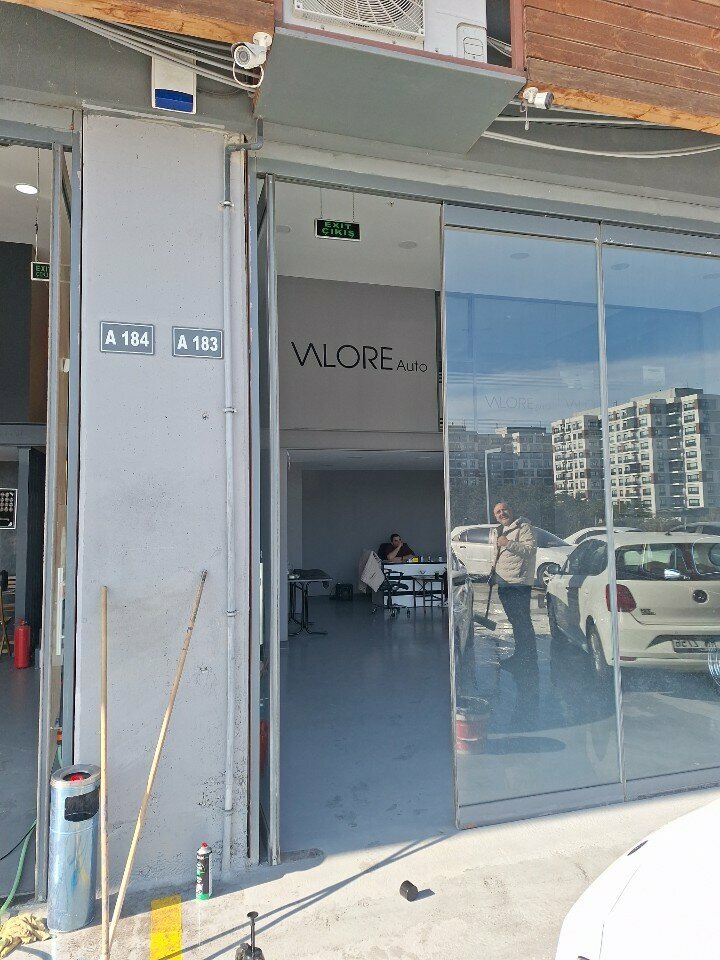 Otomobil satış galerileri Valore Auto, İstanbul, foto