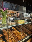 Hlebnik (Aviakonstruktorov Avenue No:54), ekmek fırını  Saint‑Petersburg'dan