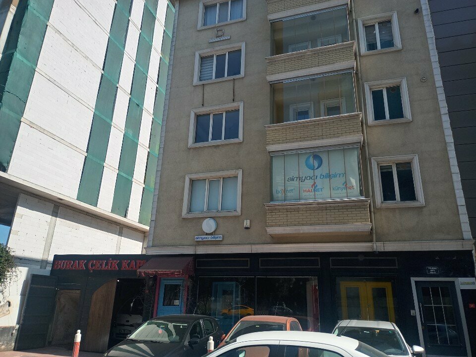 Otomobil servisi Simyacı Bilişim, İstanbul, foto