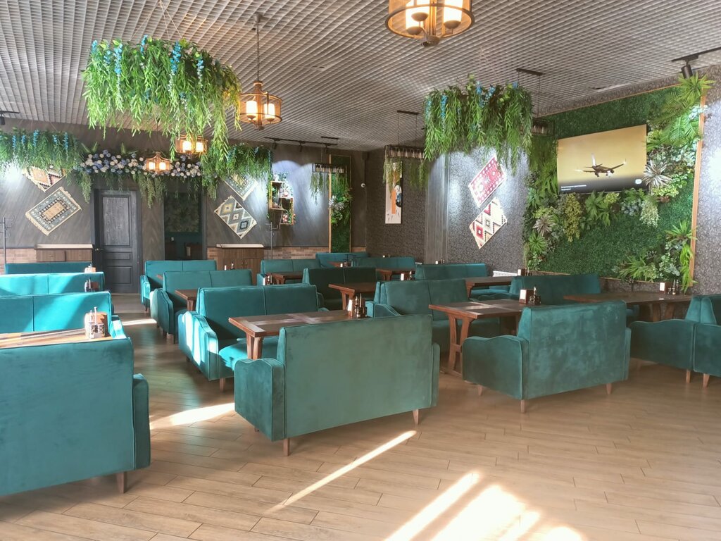 Kafe Шашлычный двор, Almatı, foto