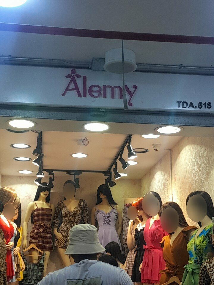 Dış giyim mağazası Alemy, Lima, foto