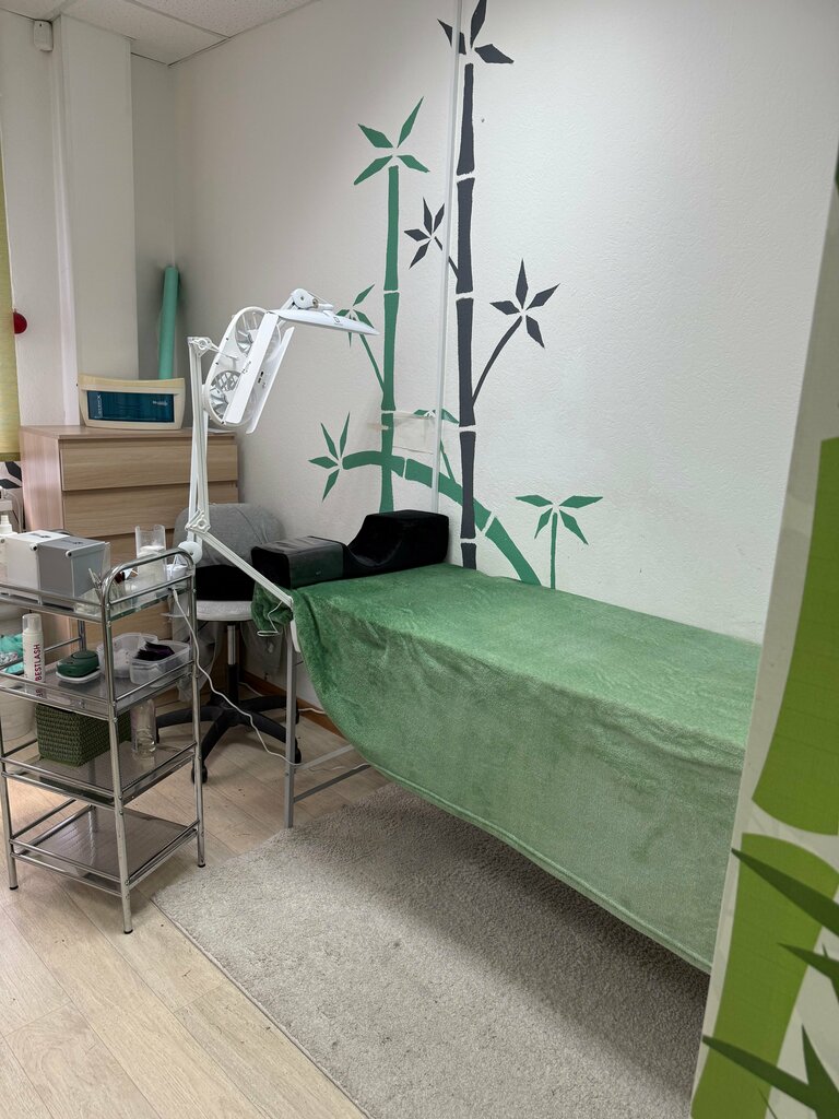 Kozmetoloji, kozmetik salonları Бамбук, Surgut, foto