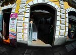 El comercio de ropa (Department of La Paz, Provincia Murillo, La Paz, Centro, Casco Urbano Central, Calle Mercado, 930), giyim mağazası  Bolivya'dan