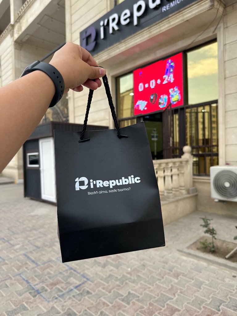 Cep telefonu ve aksesuarları satış mağazaları Irepublic, Aktav, foto