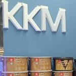 Krasim Kvadratnye Metry (Pulkovskoe Highway No:55), boya ve cila malzemeleri üretim ve satış yerleri  Saint‑Petersburg'dan
