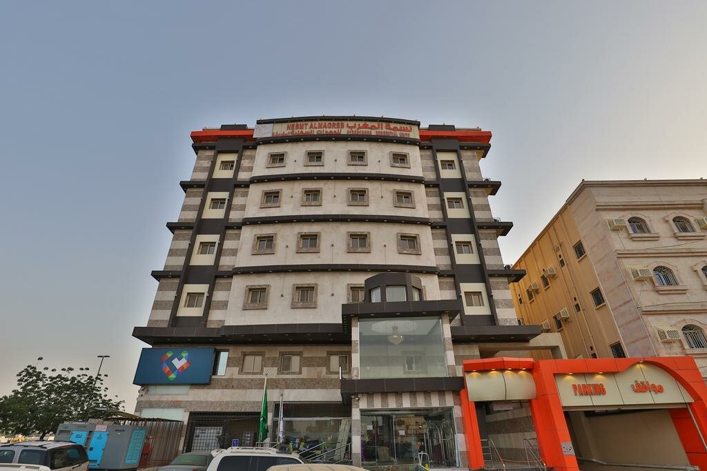 Otel Oyo 217 Nesmt Almagreb, Cidde, foto