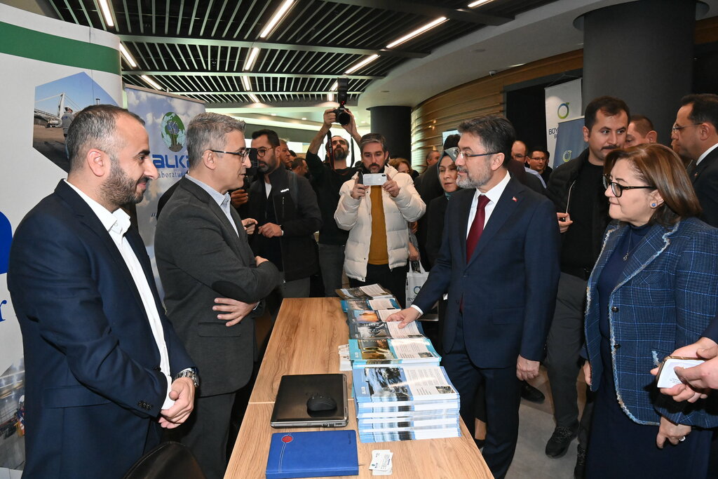 Peyzaj tasarımı Alka İnşaat & Çevre Laboratuvarı, İstanbul, foto