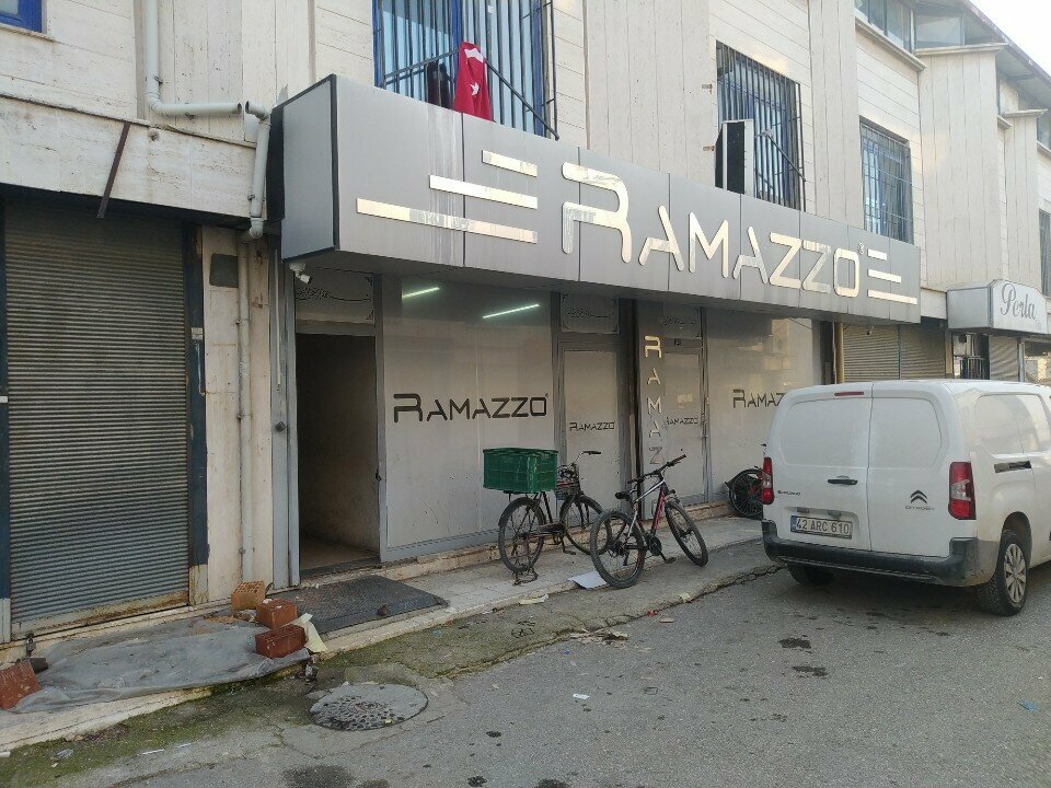 Toptan giyim Ramazzo, Konya, foto