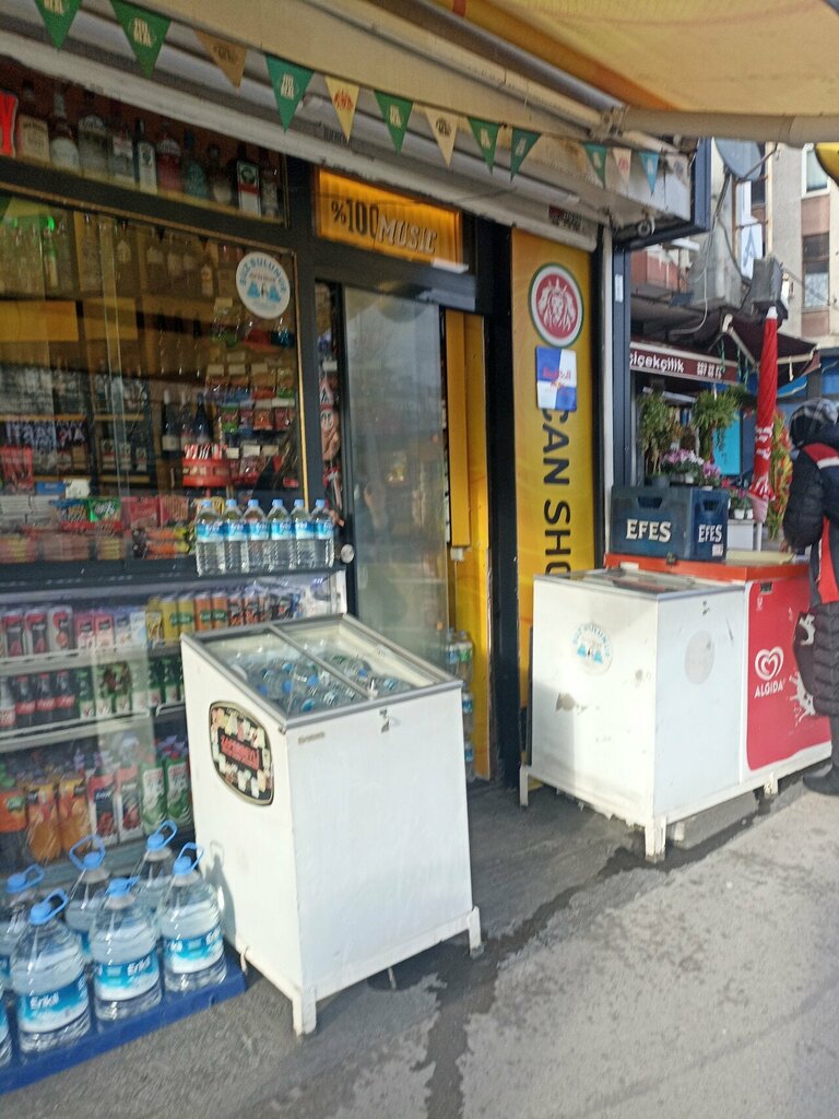 Alkollü içecekler Can Tekel, İstanbul, foto