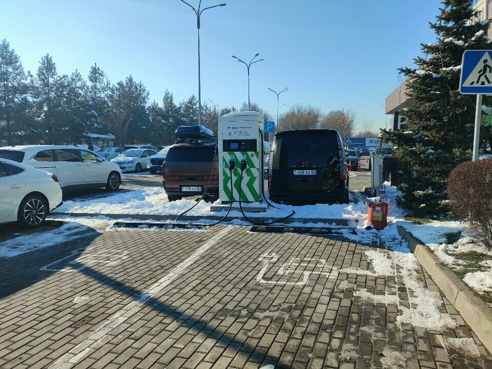 Elektrikli oto şarj istasyonları MyCharge, Almatı, foto
