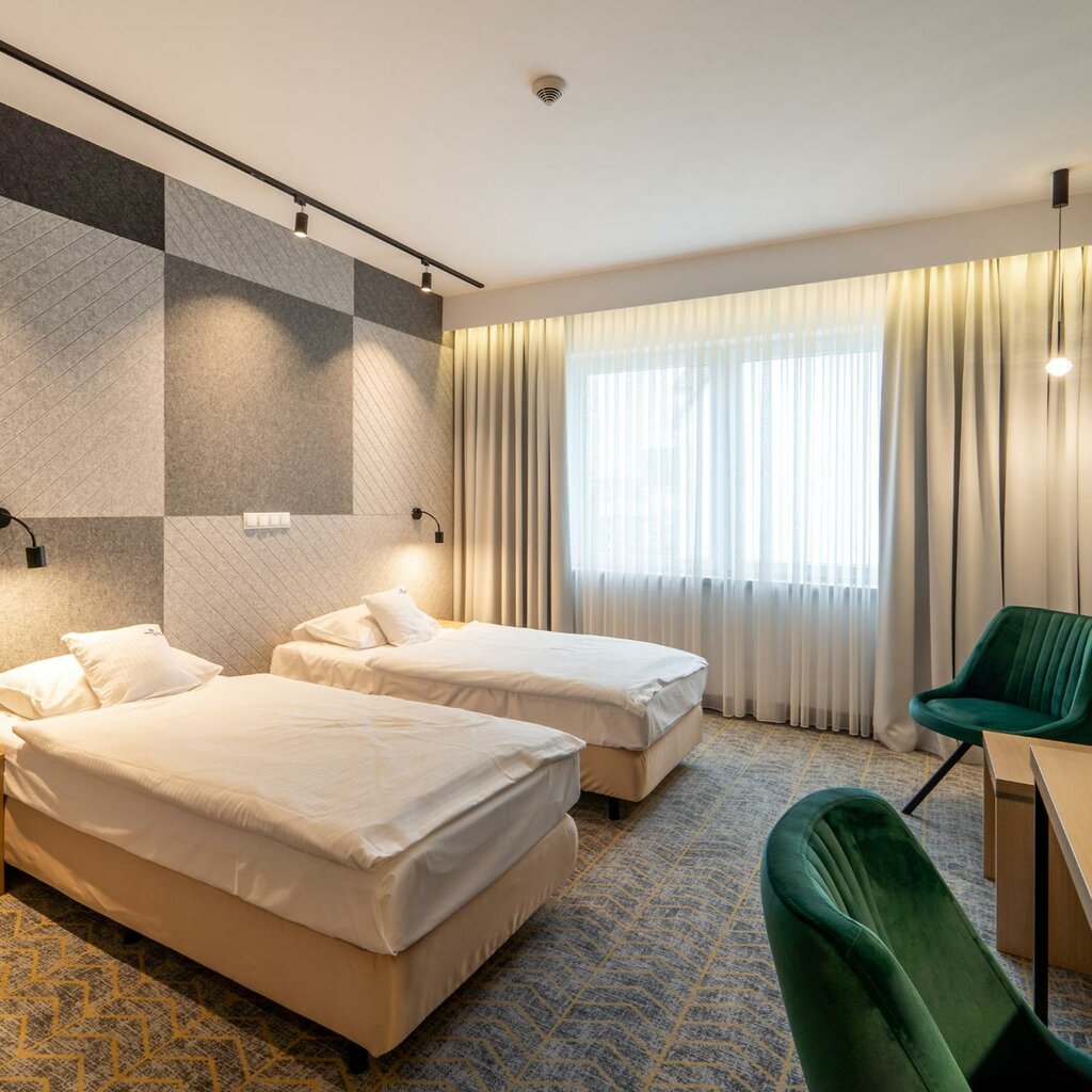 Otel Grape Town Hotel, Zielona Gora, foto
