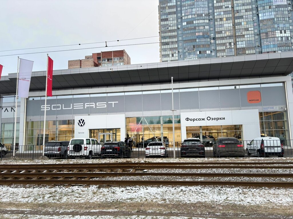 Otomobil satış galerileri Soueast Форсаж, Saint‑Petersburg, foto
