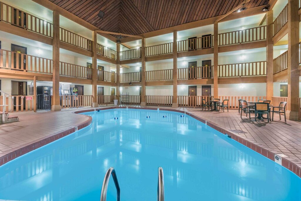 Otel Super 8 by Wyndham Spearfish, Güney Dakota Eyaleti, foto