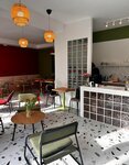 Basic Coffee & Breakfast (Admirala Geprata Street No:8E), kafe  Belgrad'dan
