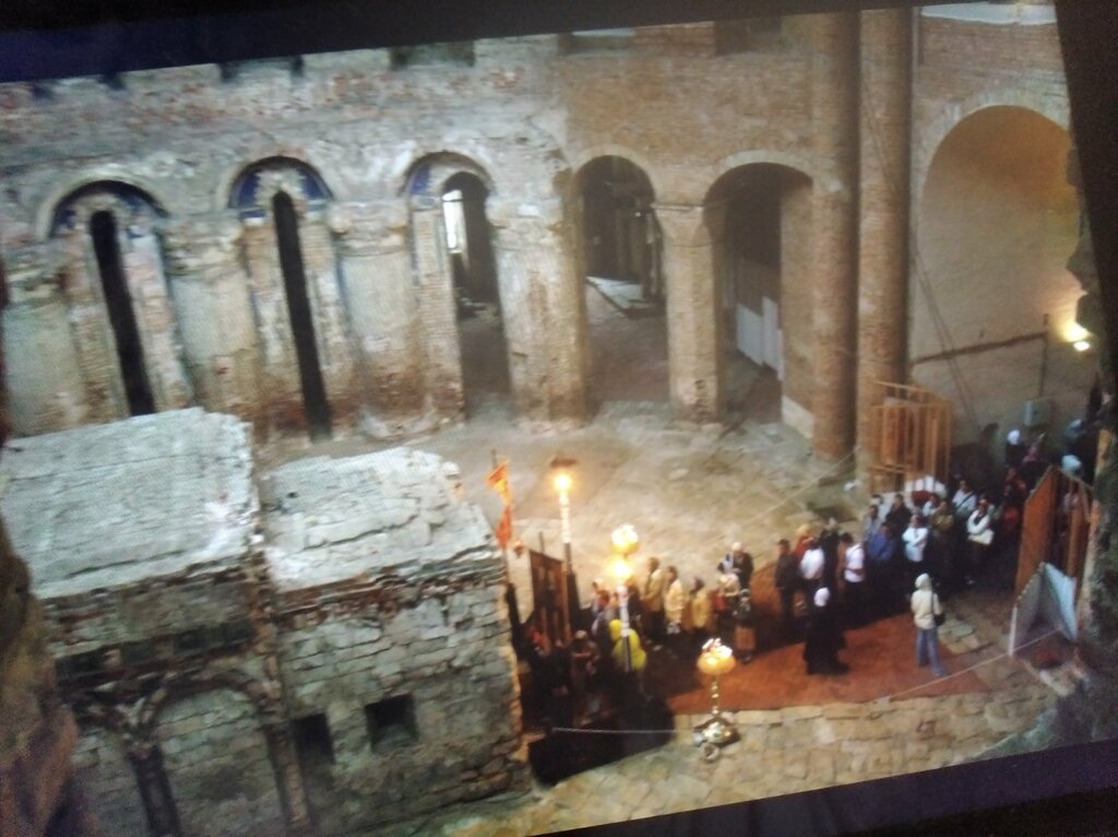 Turistik yerler Monastère de Tous-les-Saints, Moskova, foto
