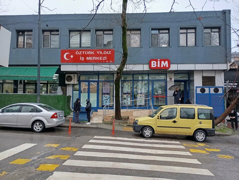 i̇ş merkezi Öztürk Yıldız İş Merkezi, İstanbul, foto