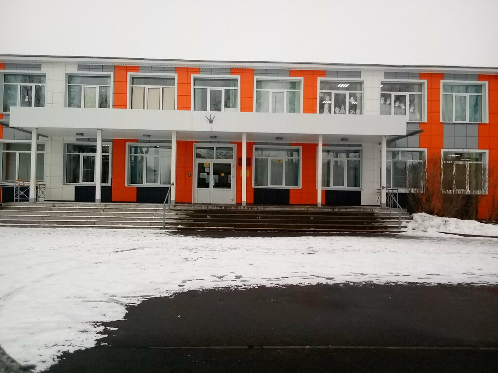 Ortaokul Voyskovitskaya shkola Srednego Obshchego Obrazovaniya № 1, Saint‑Petersburg ve Leningradskaya oblastı, foto