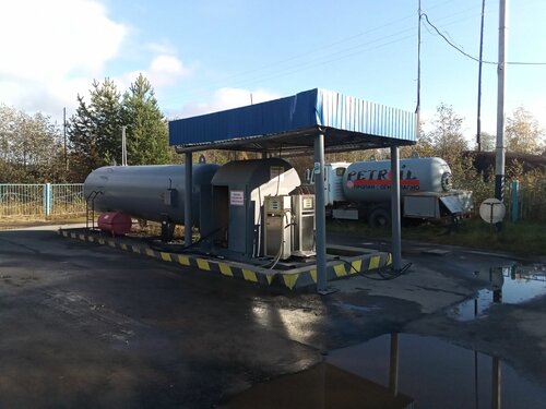 Otogaz dolum istasyonu Petroil, Onega, foto