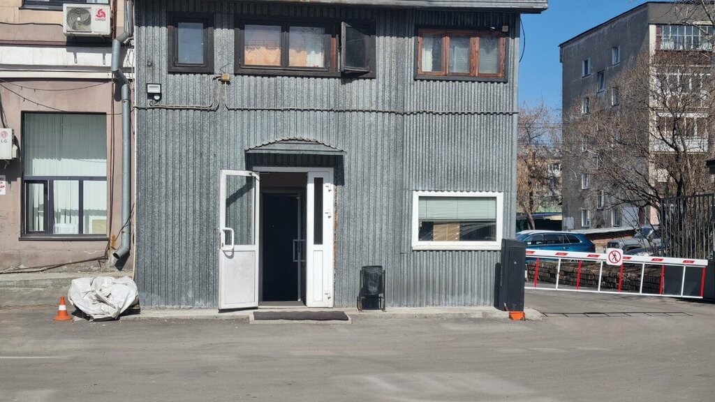 Hidrolik ve hava basınçlı ekipman firmaları Kamotstsi Pnevmatika, Irkutsk, foto