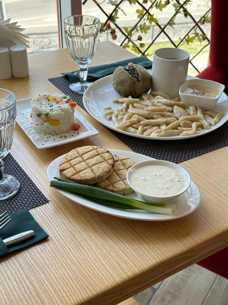 Restoran Sakvoyage, Grozni, foto