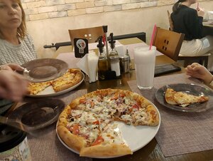 Venezia (ploshchad Lenina No:6), pizzacılar  Pyatigorsk'tan