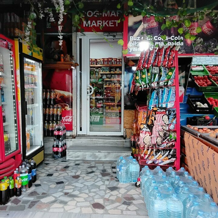 Market Doğmar Market, İstanbul, foto