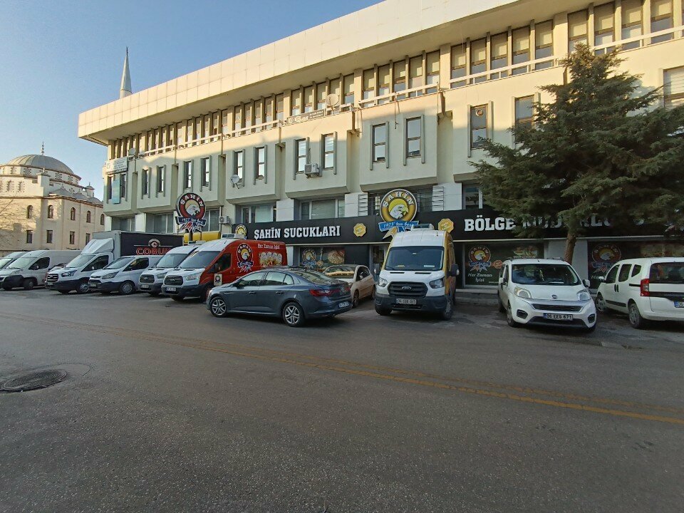 Kasap, şarküteri Şahin Sucukları, Ankara, foto