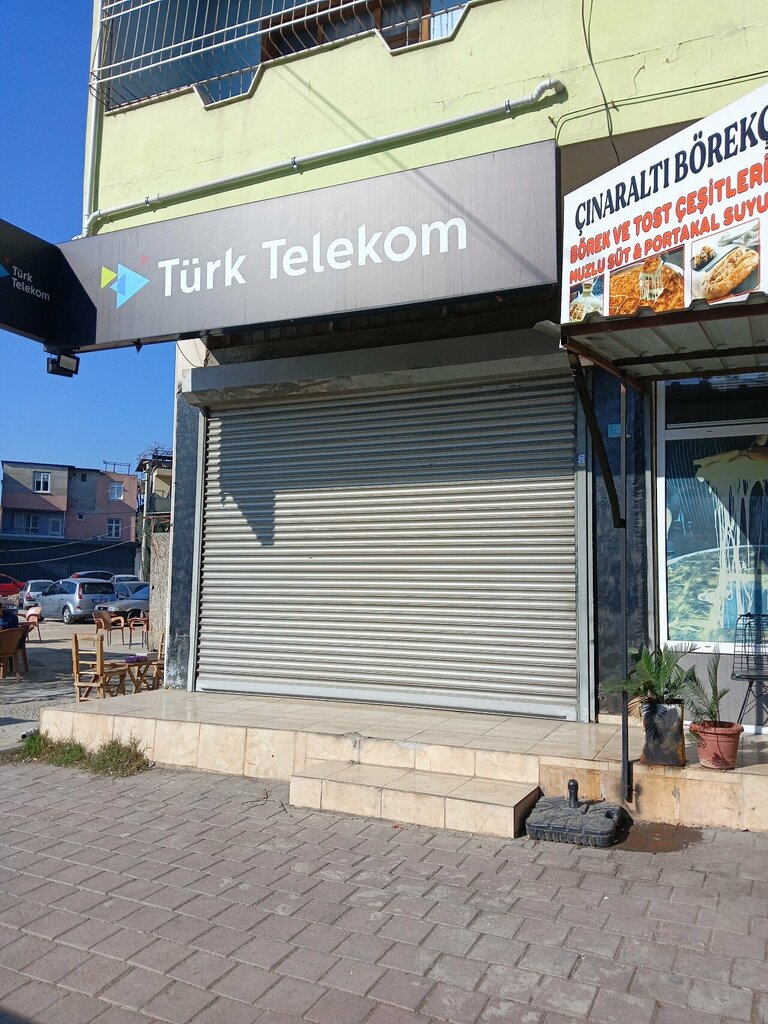 Telekomünikasyon firmaları Türk Telekom, Adana, foto