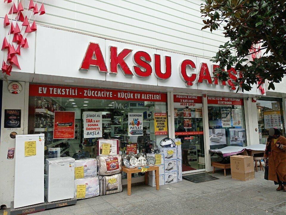 Mobilya mağazaları Aksu Çarşı, İstanbul, foto