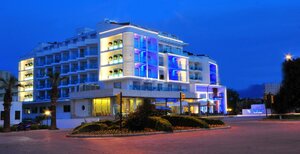 Blue Bay Platinum (Muğla, Marmaris, Cumhuriyet Blv., 1), otel  Marmaris'ten