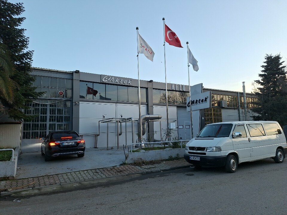 Yapı mağazası Plywood Dağlar Lojistik, İstanbul, foto