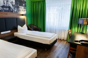 Bellevue Hotel (Luisenstraße No:98, Düsseldorf, Dusseldorf), otel  Düsseldorf'tan