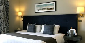 The Bell Inn (England, Hampshire County, Brook), otel  İngiltere'den