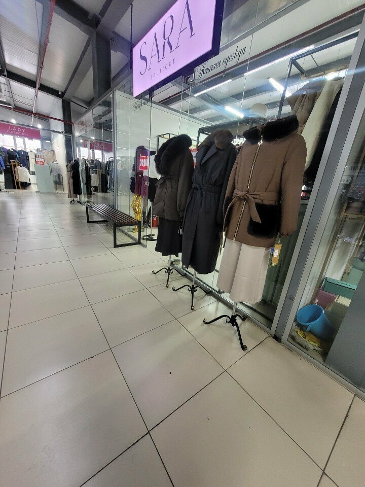 Giyim mağazası Sara, Semey, foto