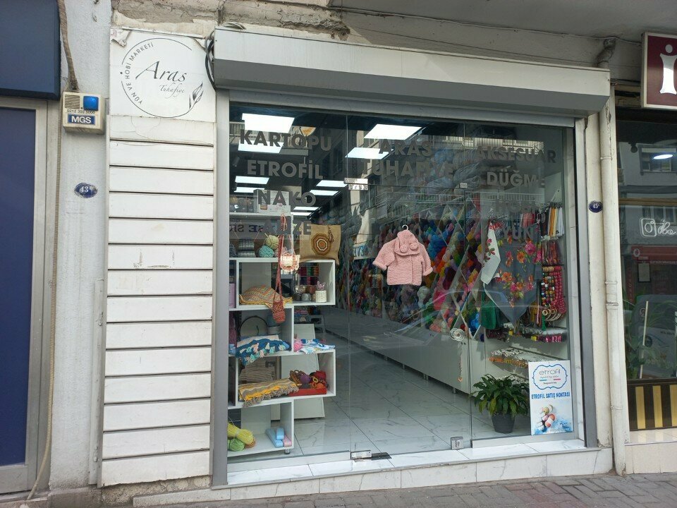 Tuhafiyeler Aras Tuhafiye, İzmir, foto