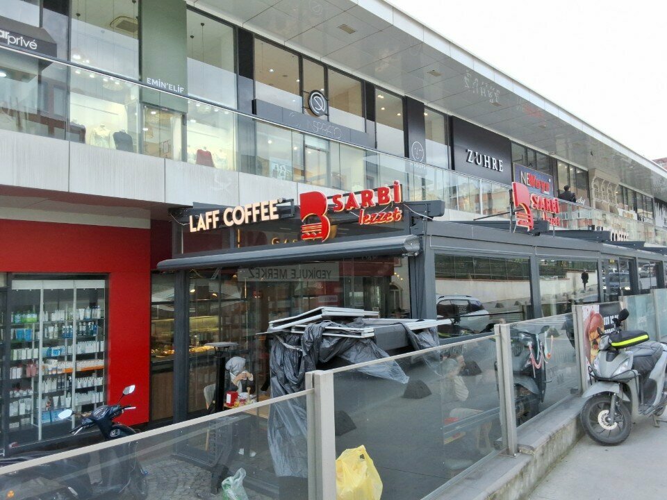 Fast food Sarbi Lezzet, İstanbul, foto