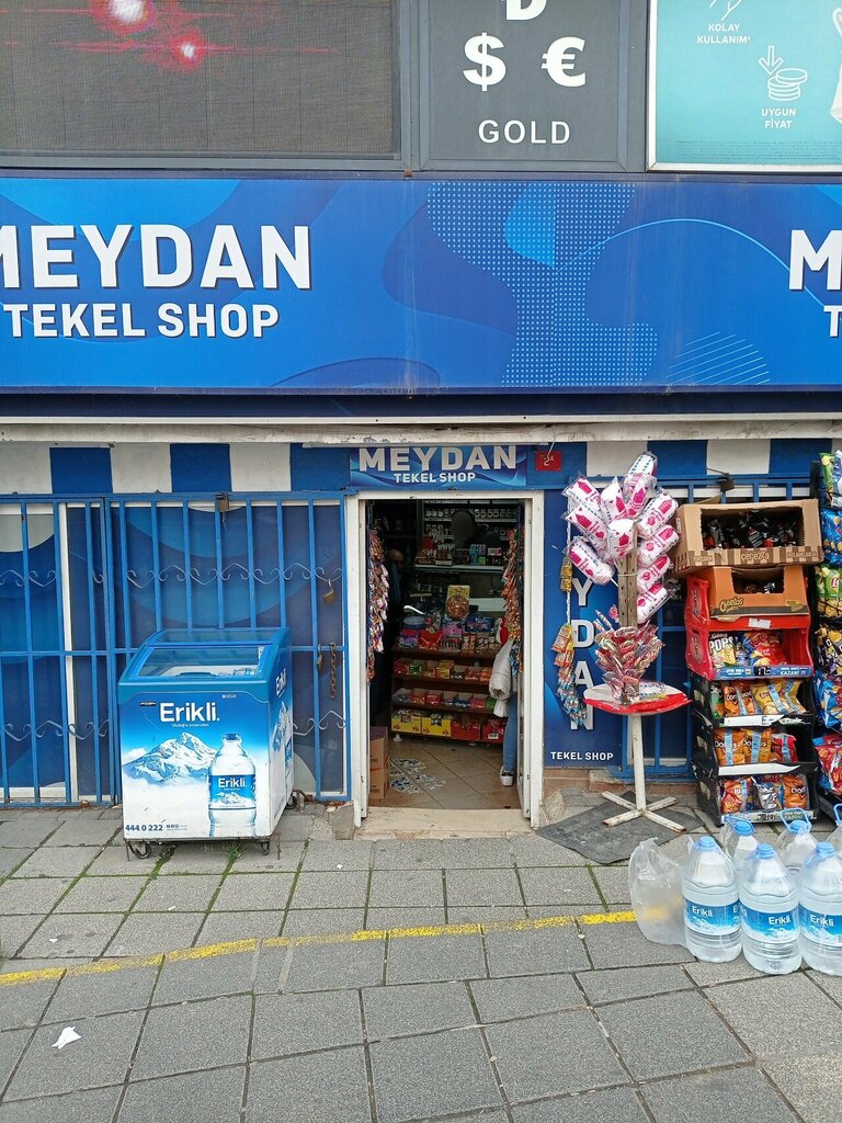 Alkollü içecekler Meydan Tekel Shop, İstanbul, foto